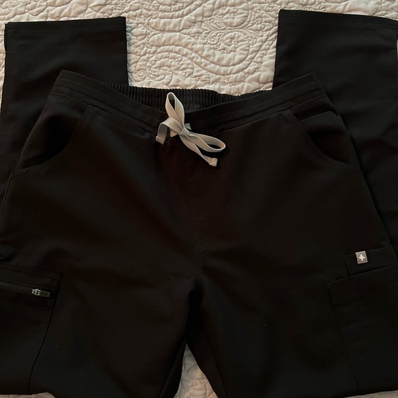 Figs | Pants & Jumpsuits | Figs Ladies Cargo Pants Black | Poshmark